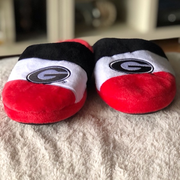 Foco | Shoes | Sale Georgia Bulldogs Logo Slippers | Poshmark